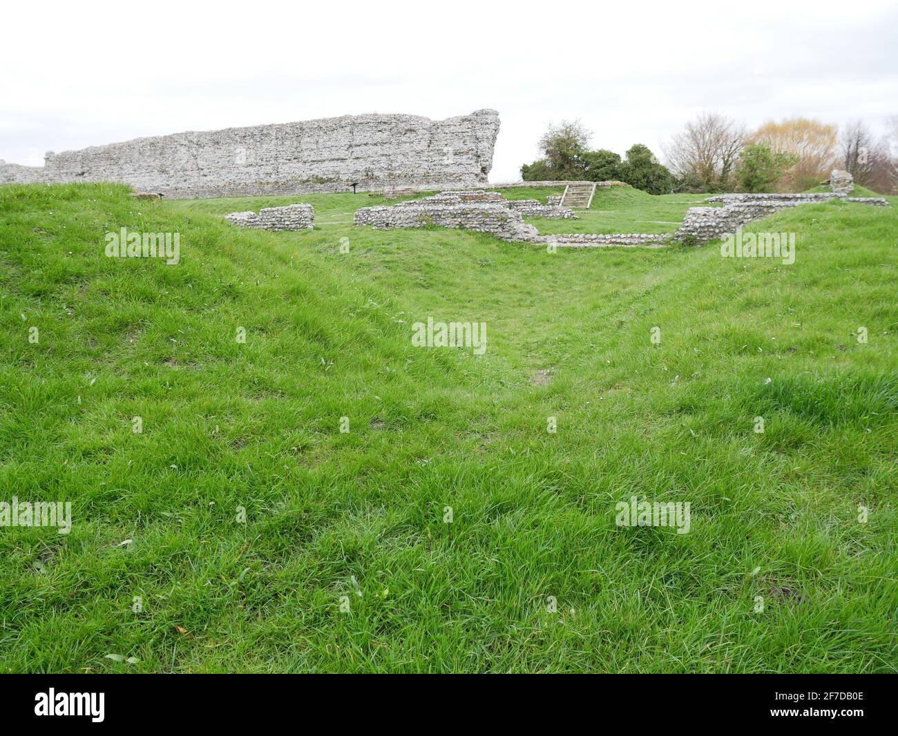 Richborough Roman Fort Stock Photo - Alamy
