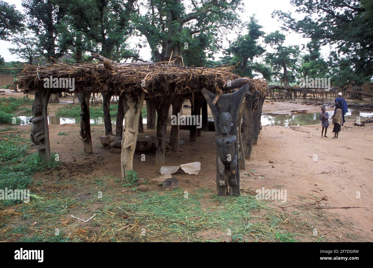 Toguna hi-res stock photography and images - Alamy