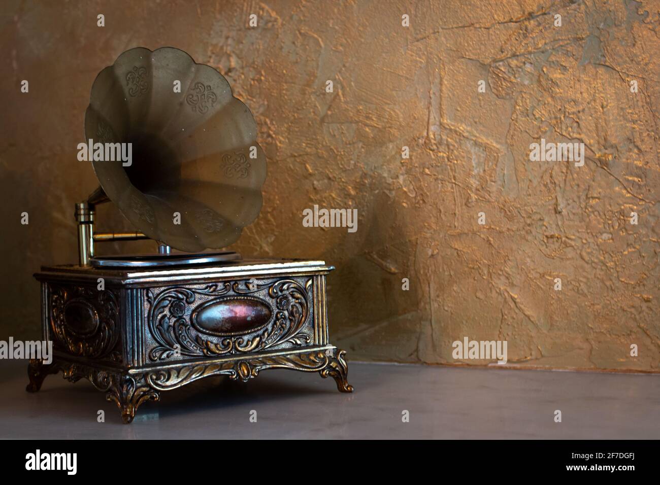 Dimly lit up hi-res stock photography and images - Alamy