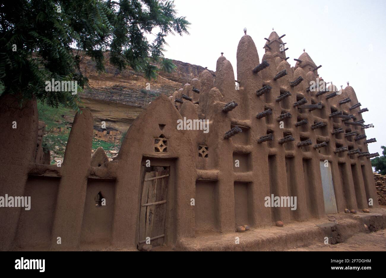 Mosque in Teli, Dogon Country, Mali Stock Photo - Alamy
