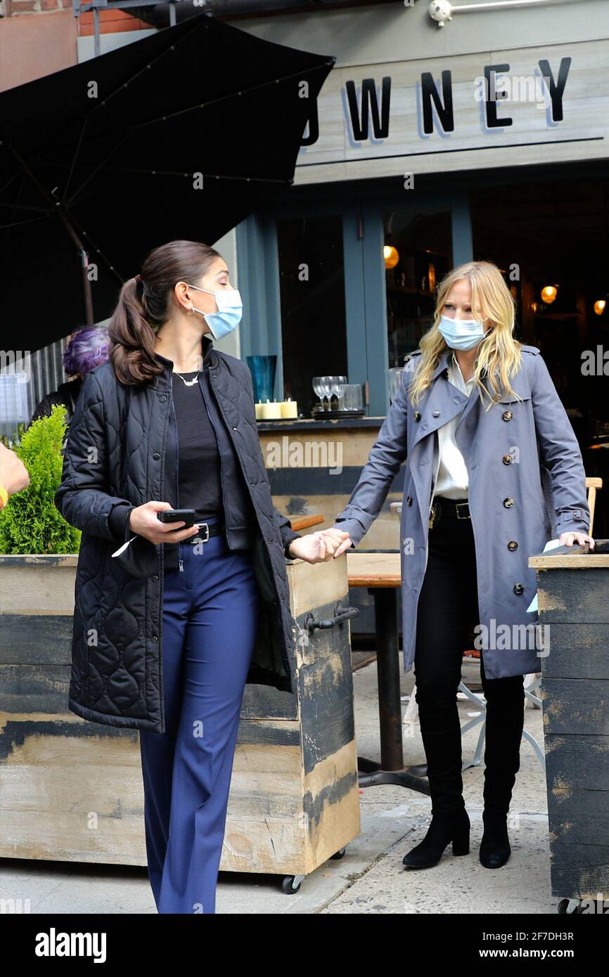 New York - NY - 20201019 Kelli Giddish and Jamie Gray Hyder pictured ...
