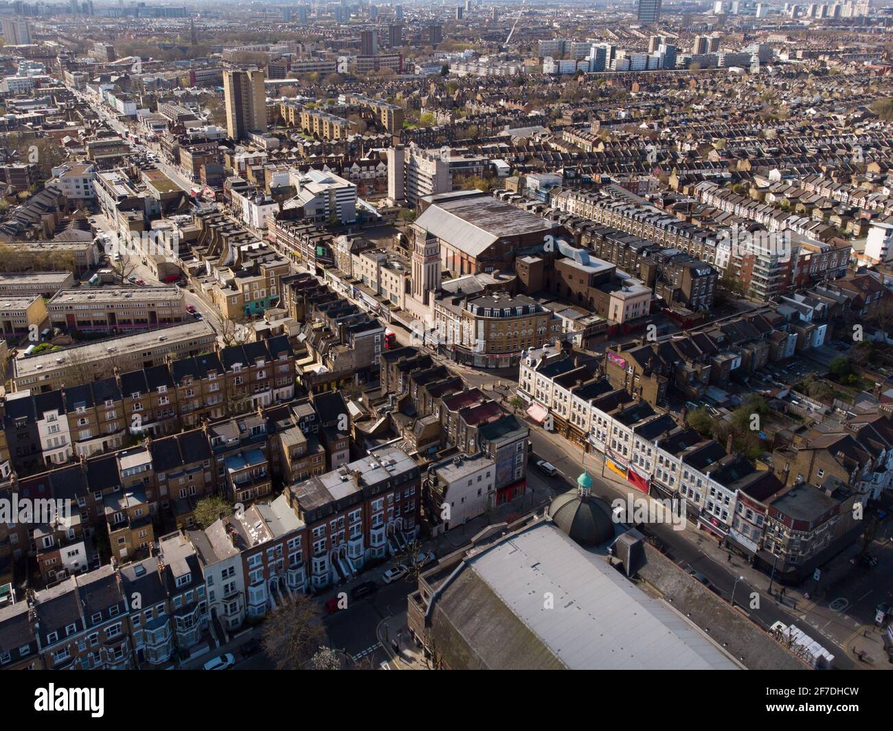 Kilburn high road hi-res stock photography and images - Alamy