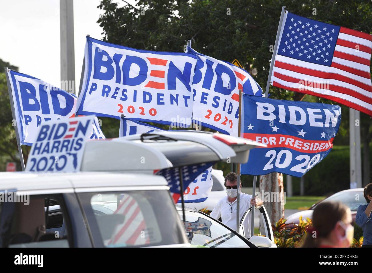 Boca Raton - FL - 20201005-Dr Jill Biden attends a Drive-In Rally ...