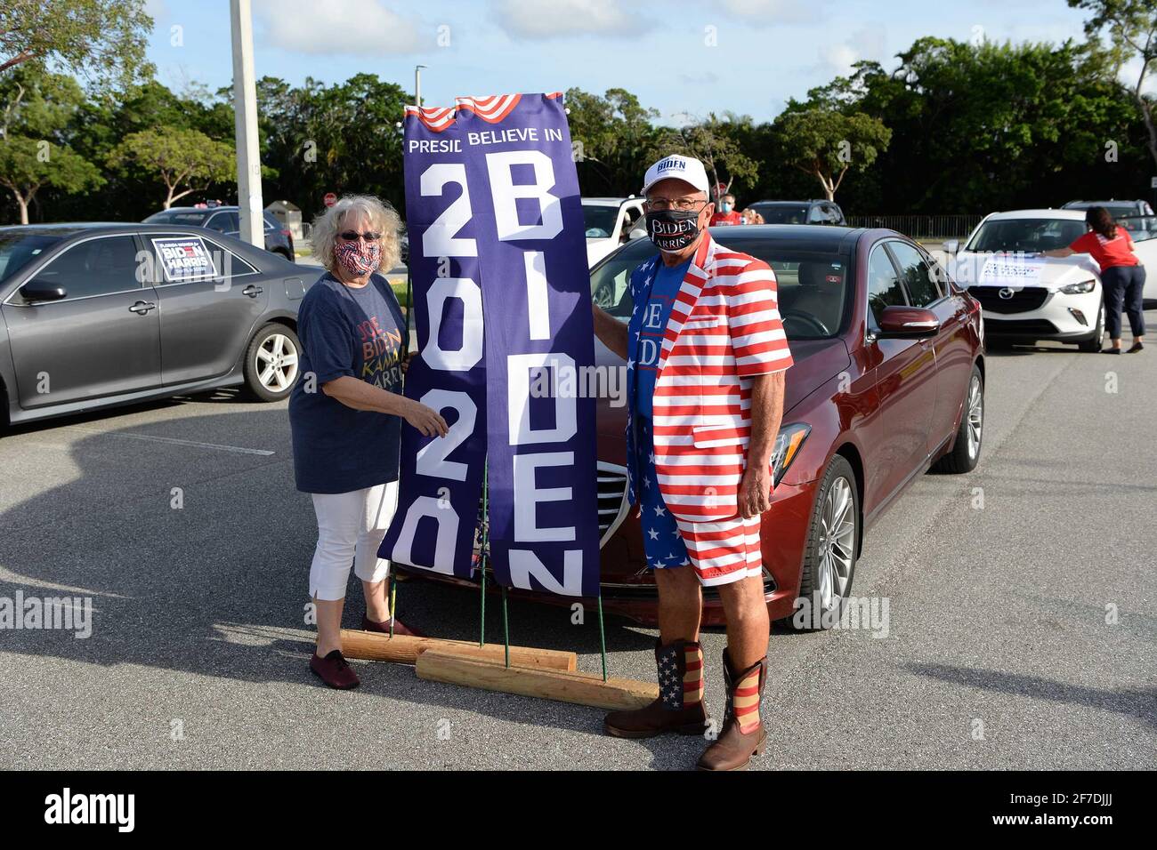 Boca Raton - FL - 20201005-Dr Jill Biden attends a Drive-In Rally ...
