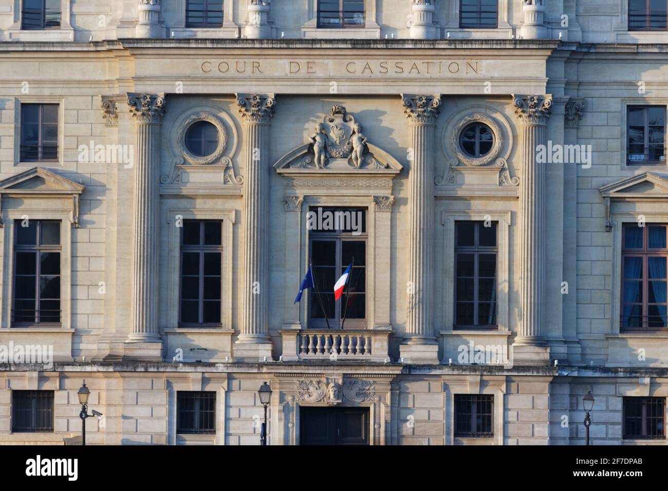 Judicial court of paris hi-res stock photography and images - Alamy