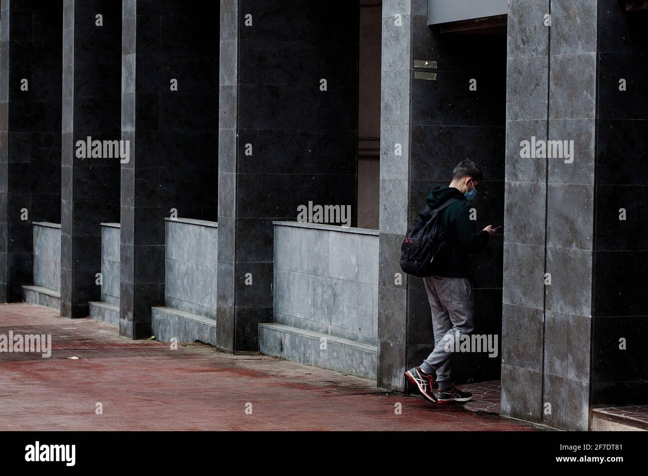 Dystopian building hi-res stock photography and images - Alamy