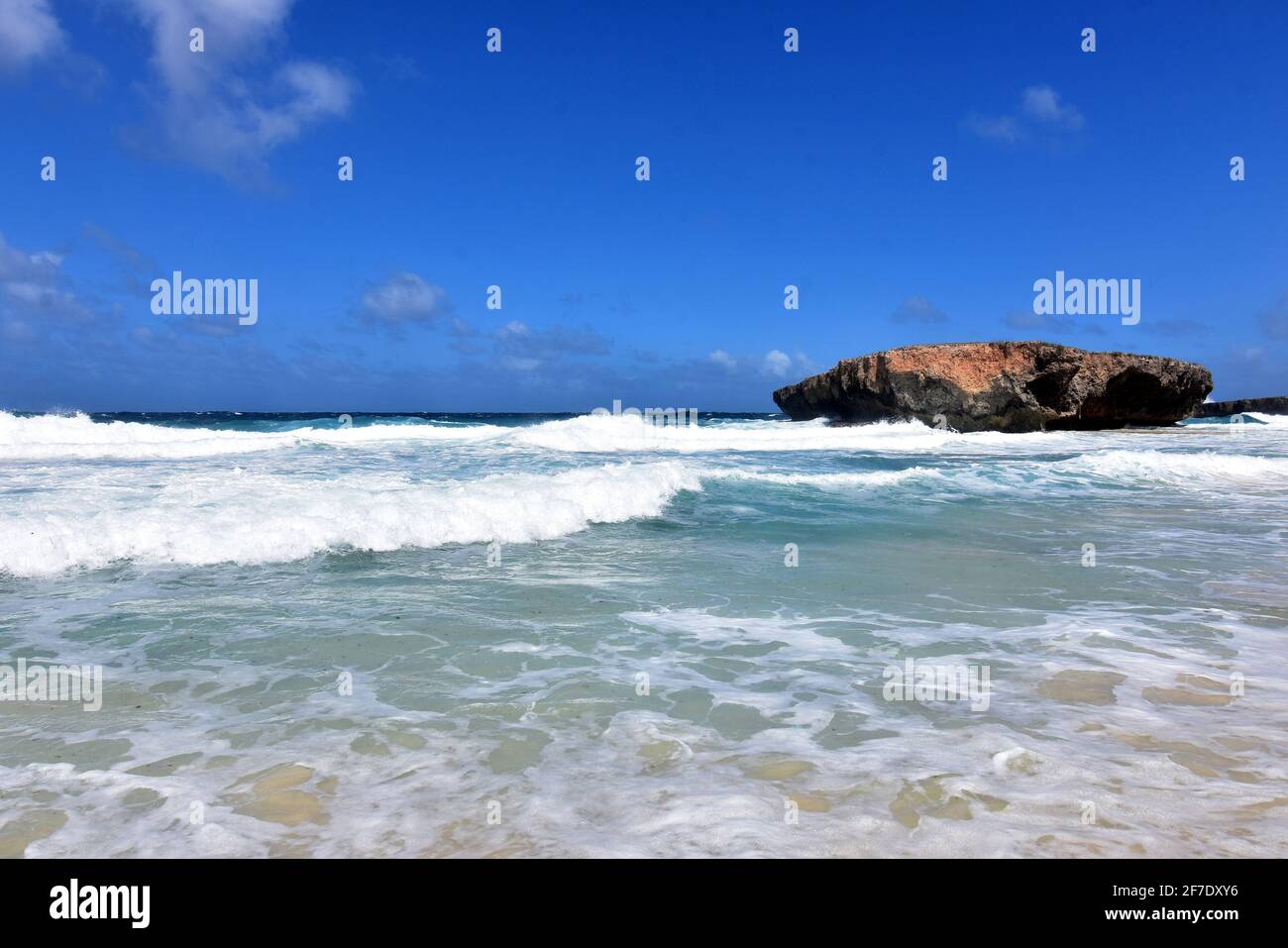 Stunning views of a rock formation off the coast of Aruba Stock Photo ...