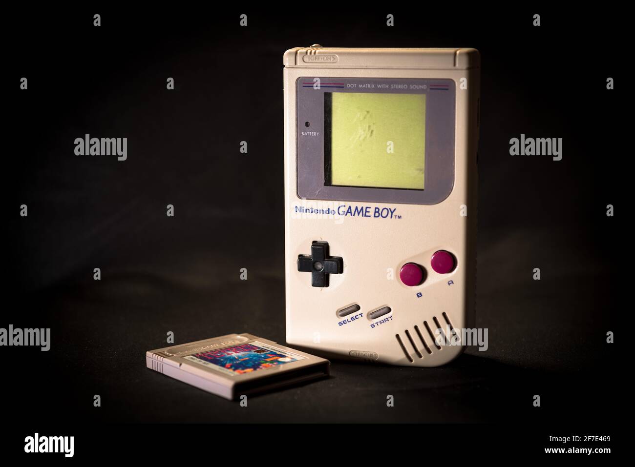 Gameboy tetris hi-res stock photography and images - Alamy