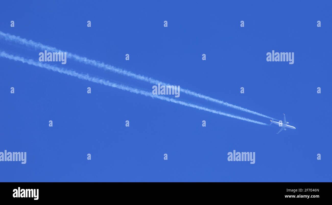 Inversion trace hi-res stock photography and images - Alamy