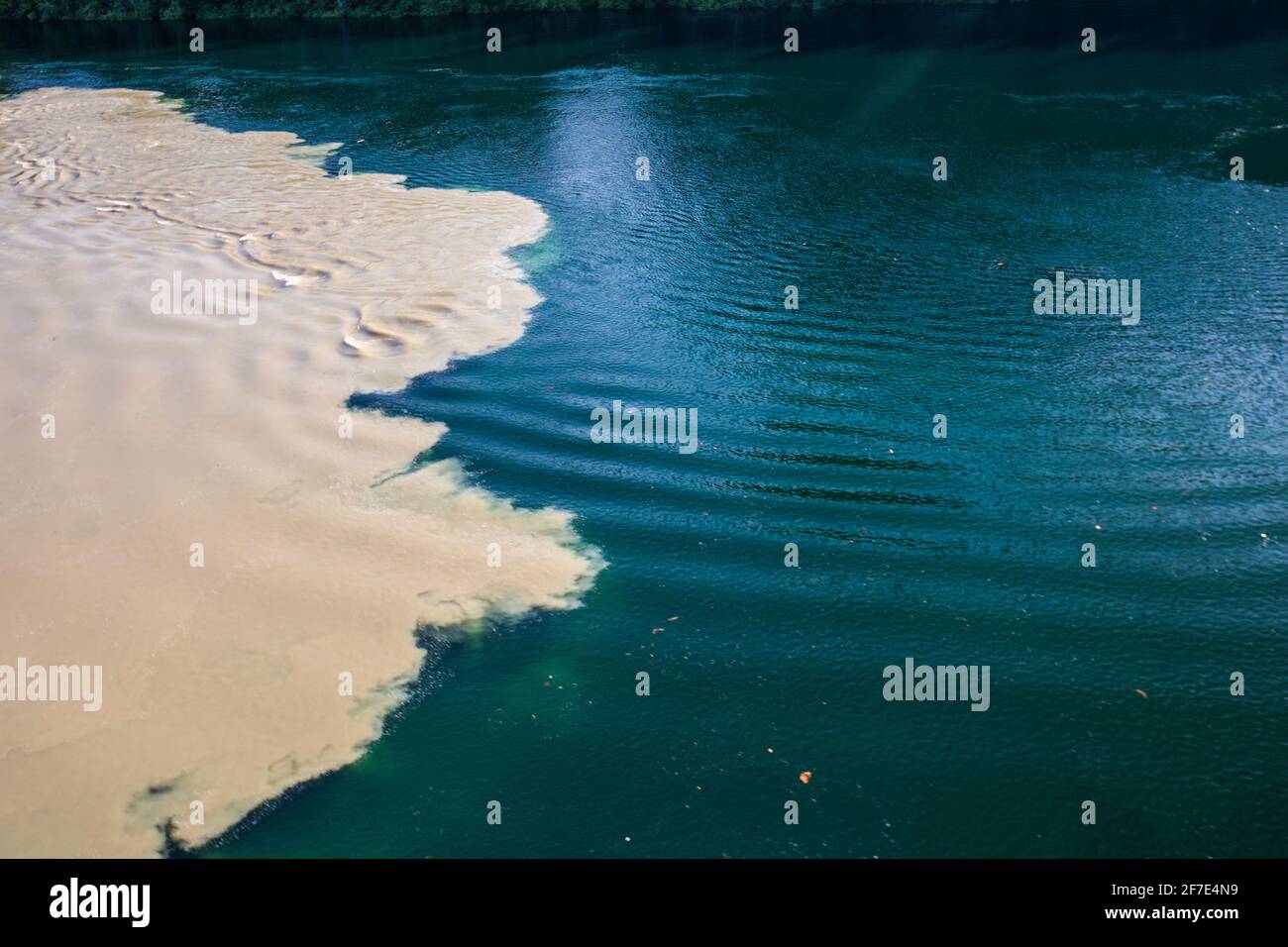 Debris flow canada hi-res stock photography and images - Alamy