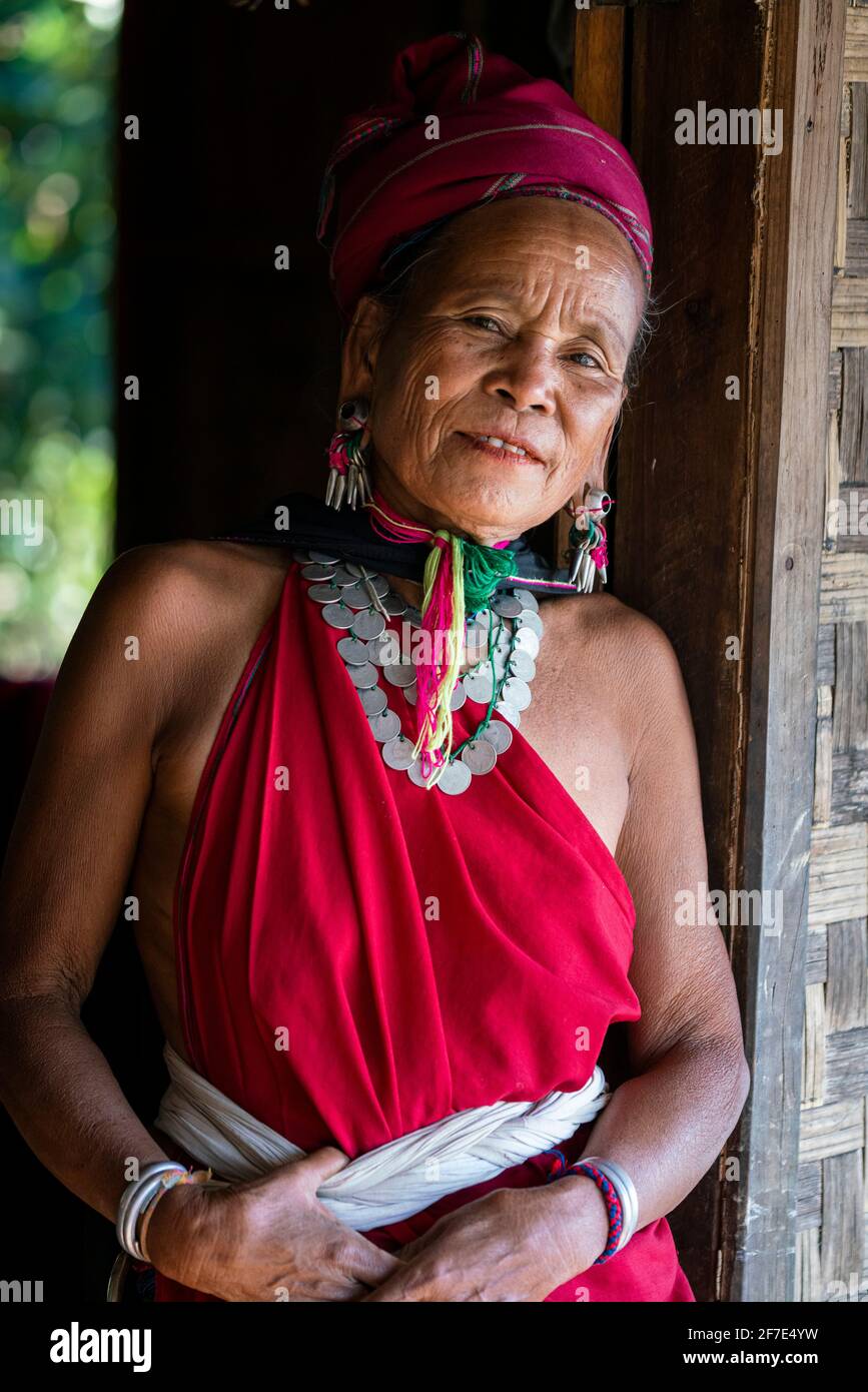 Karenni Kayah Tribe High Resolution Stock Photography and Images - Alamy