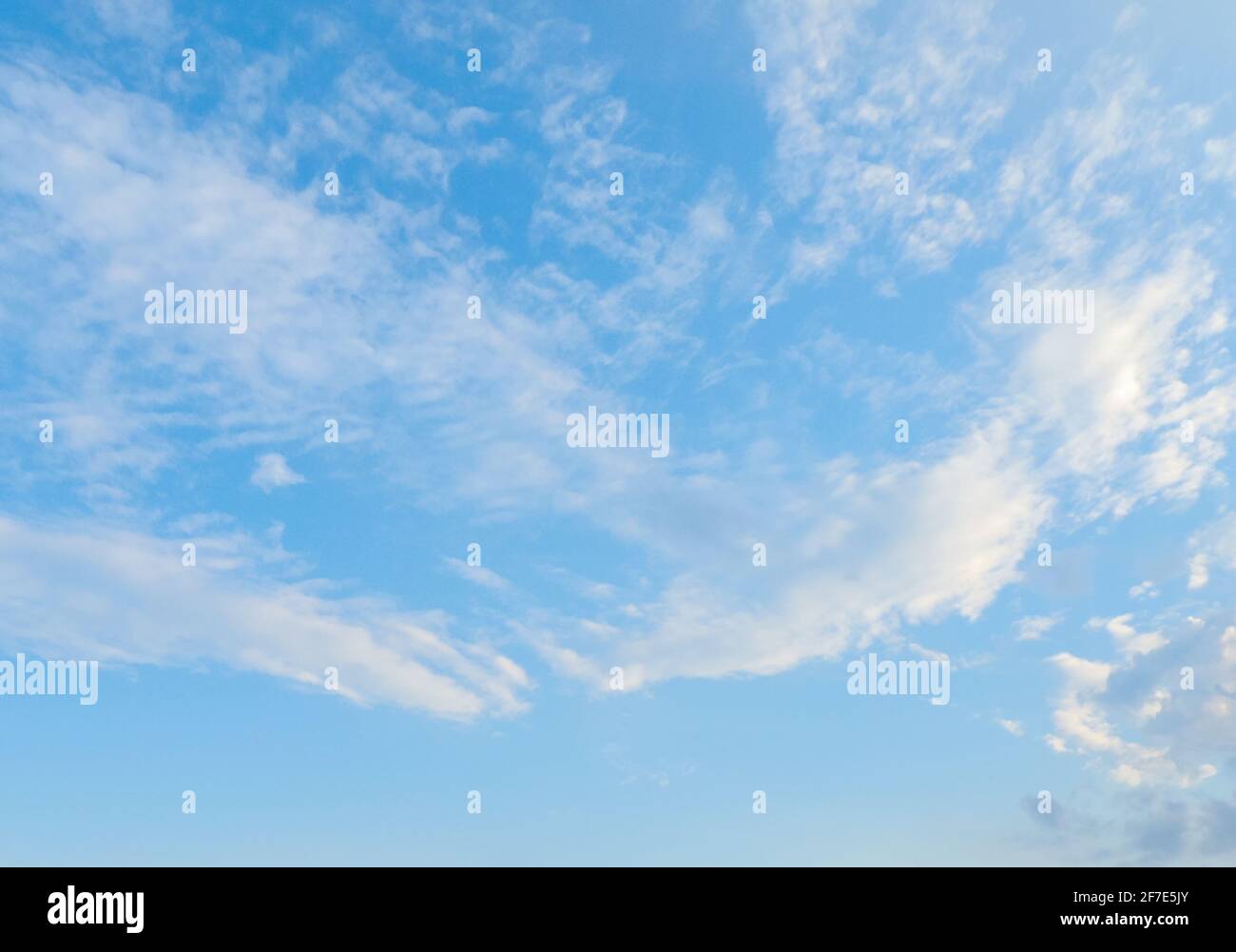 Sky moving background hi-res stock photography and images - Alamy
