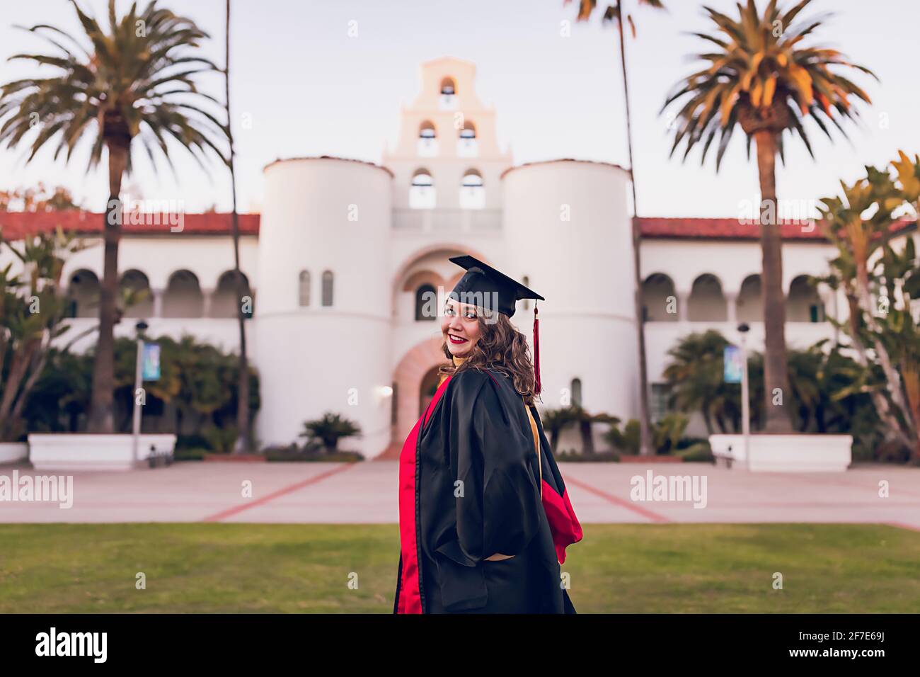 University student academic dress hi-res stock photography and images ...