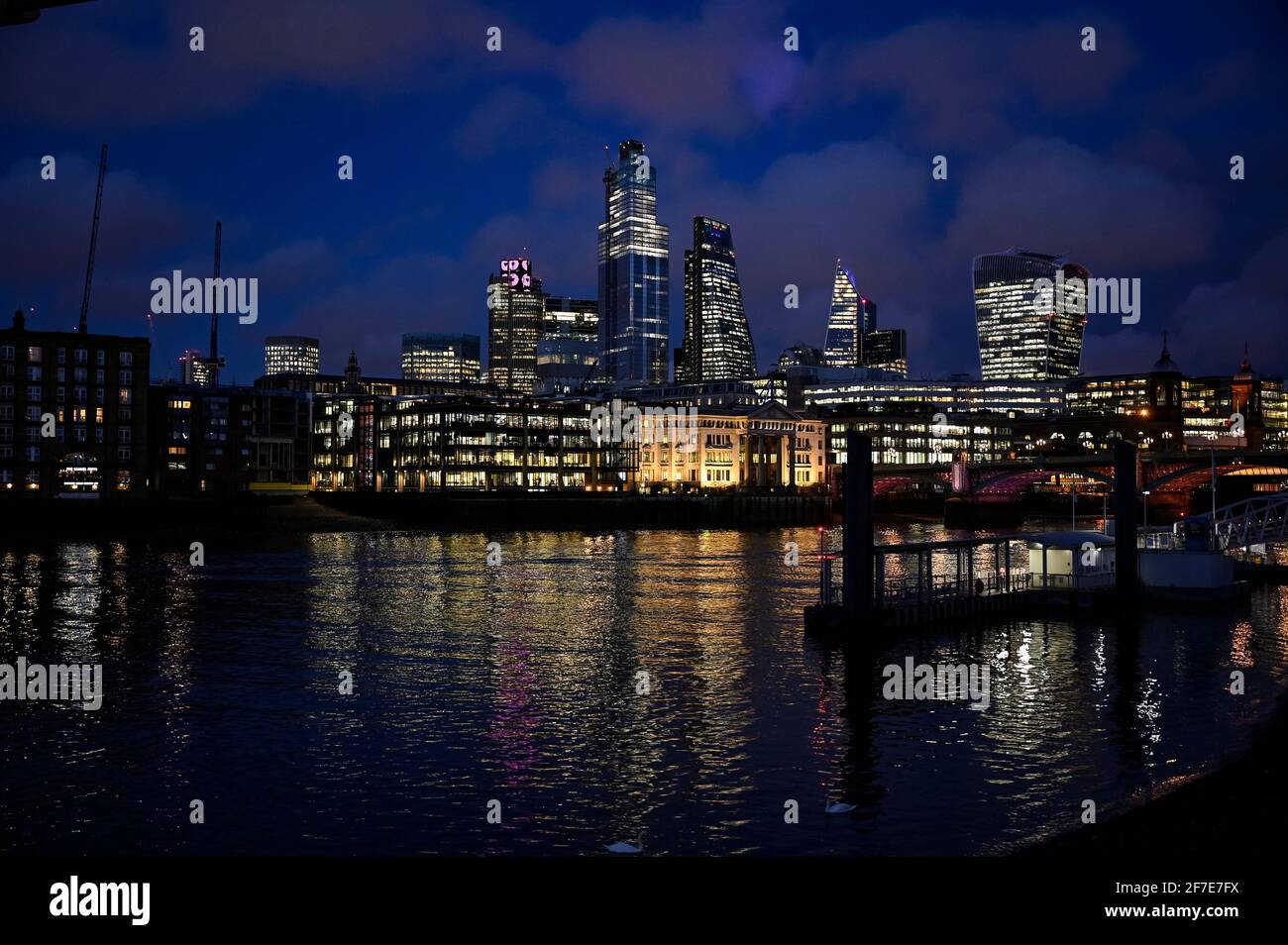 London Cityscape by night Stock Photo - Alamy