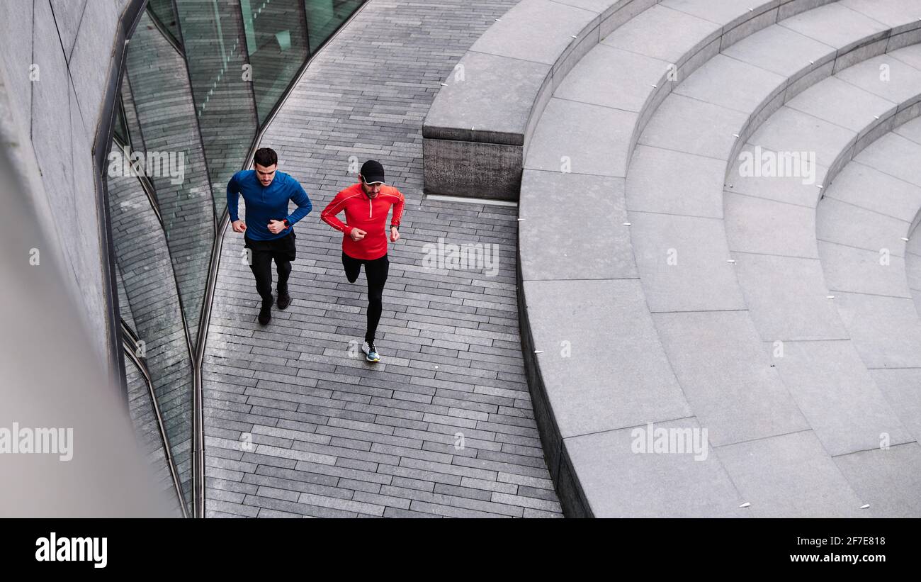 Paved step path hi-res stock photography and images - Alamy