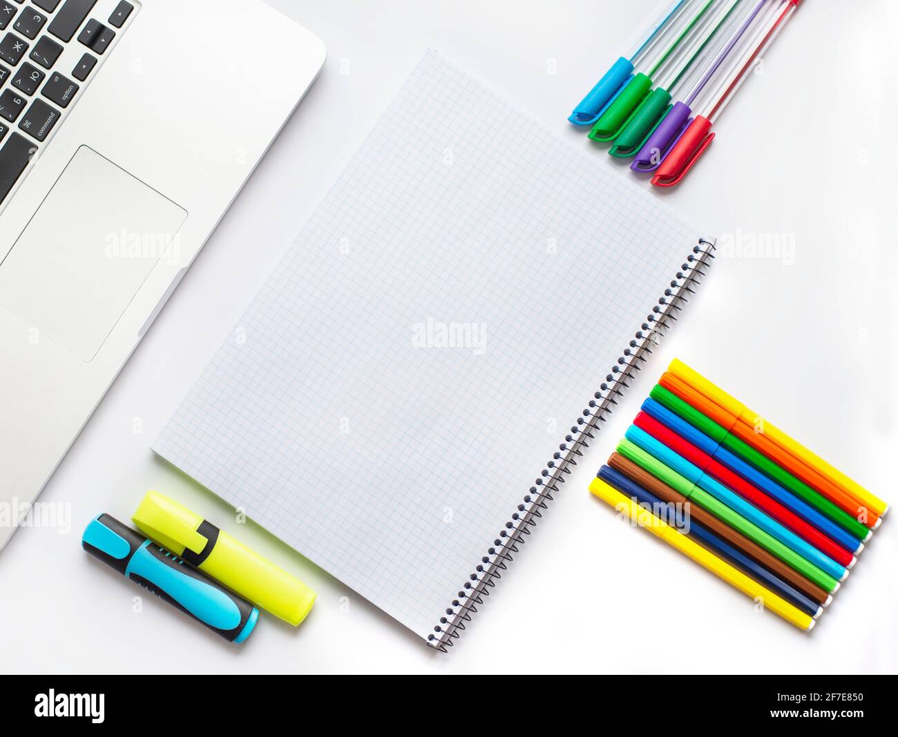 Cell paper hi-res stock photography and images - Alamy