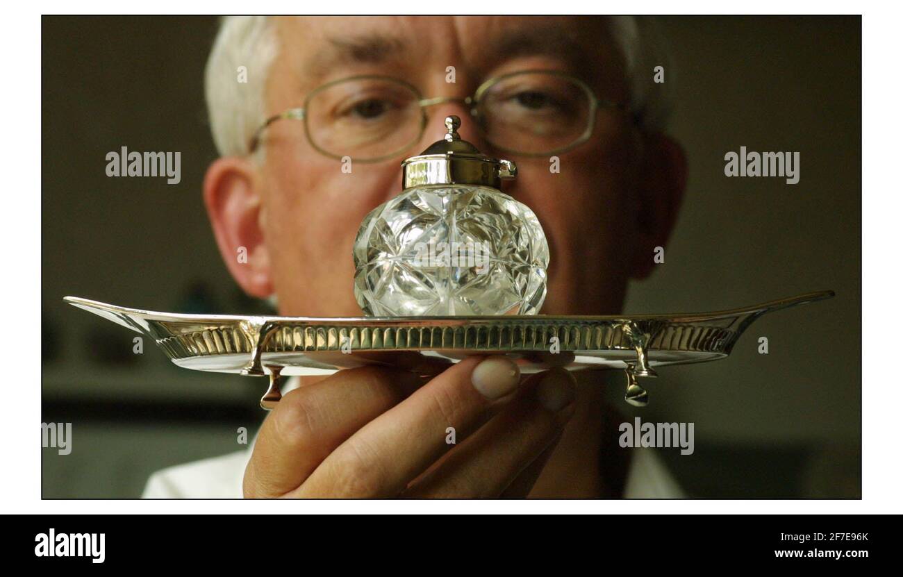 John Andrew and his Silver InkwellPic David Sandison 19/8/2002 Stock ...