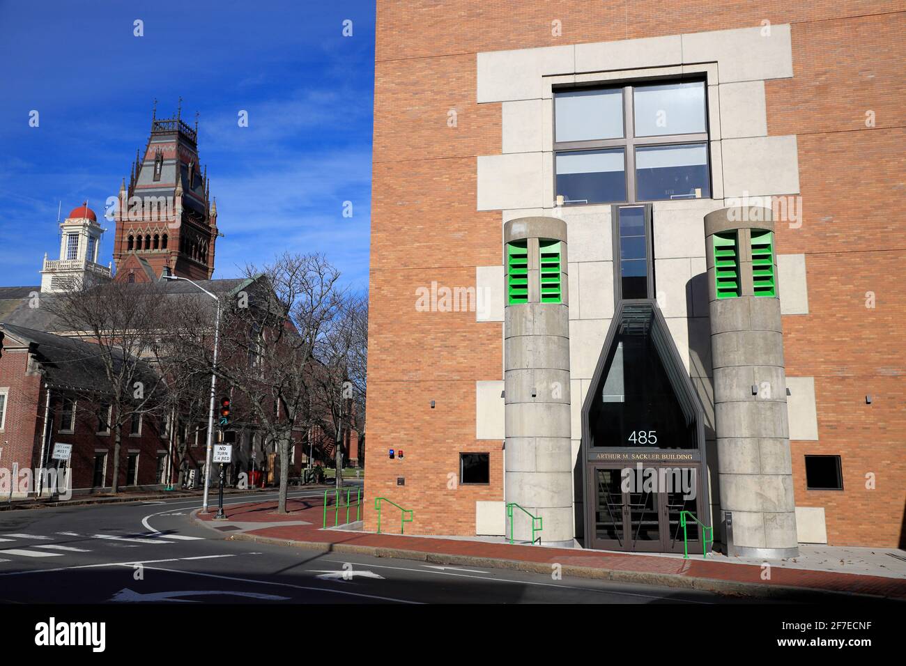 Harvard university sackler museum hi-res stock photography and images ...