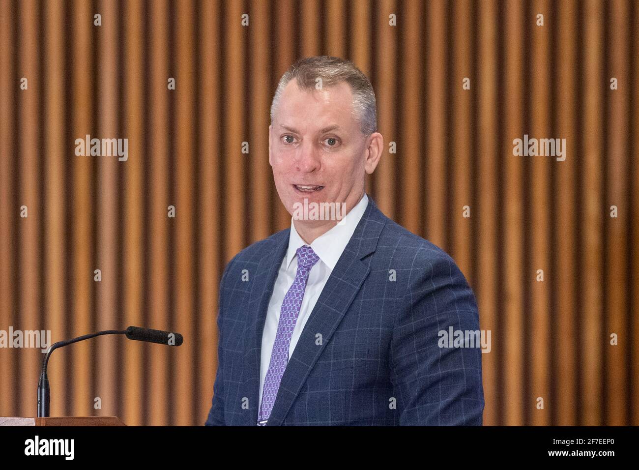 Nypd commissioner dermot shea hi-res stock photography and images - Alamy