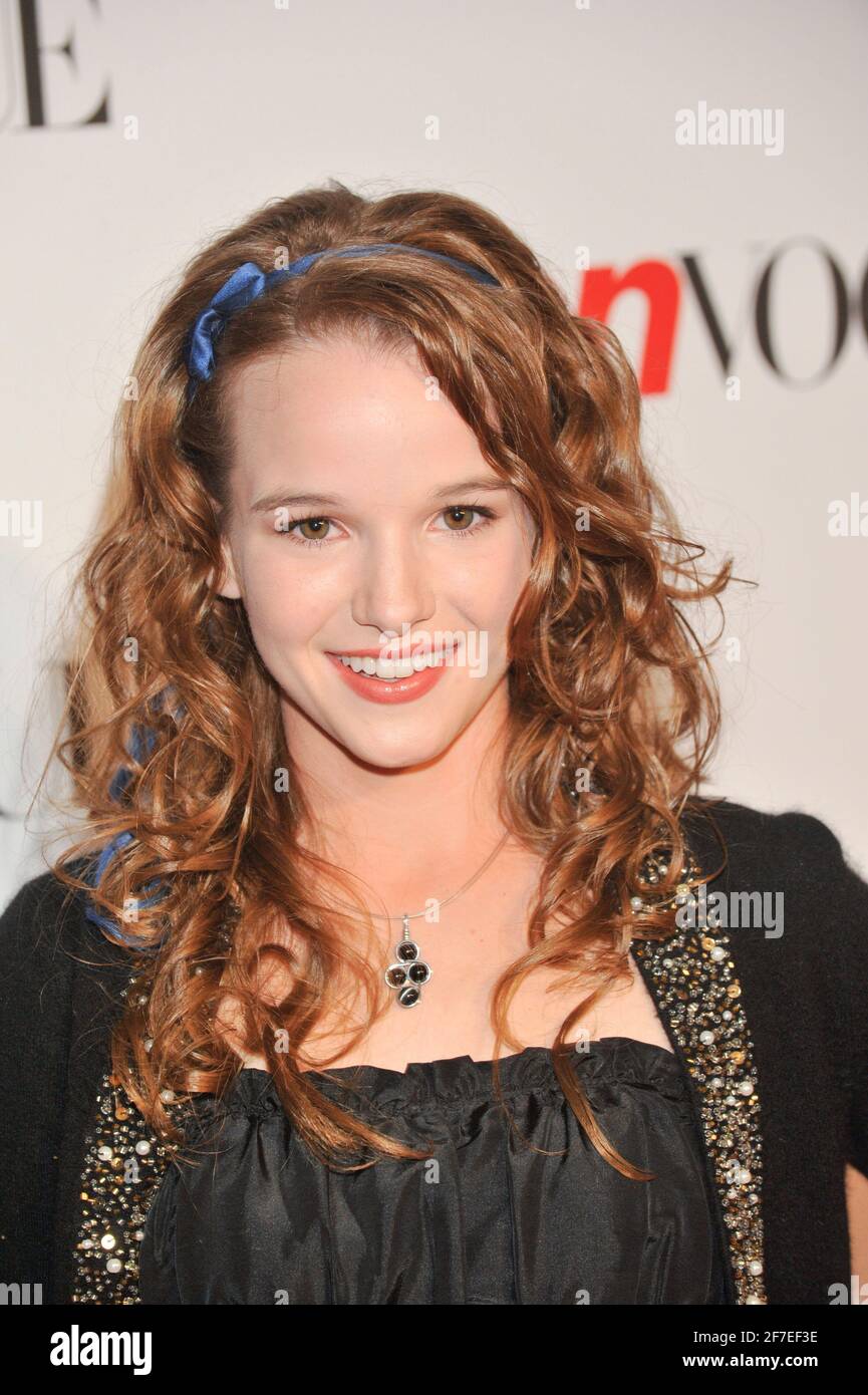 Kay panabaker 2008 hi-res stock photography and images - Alamy