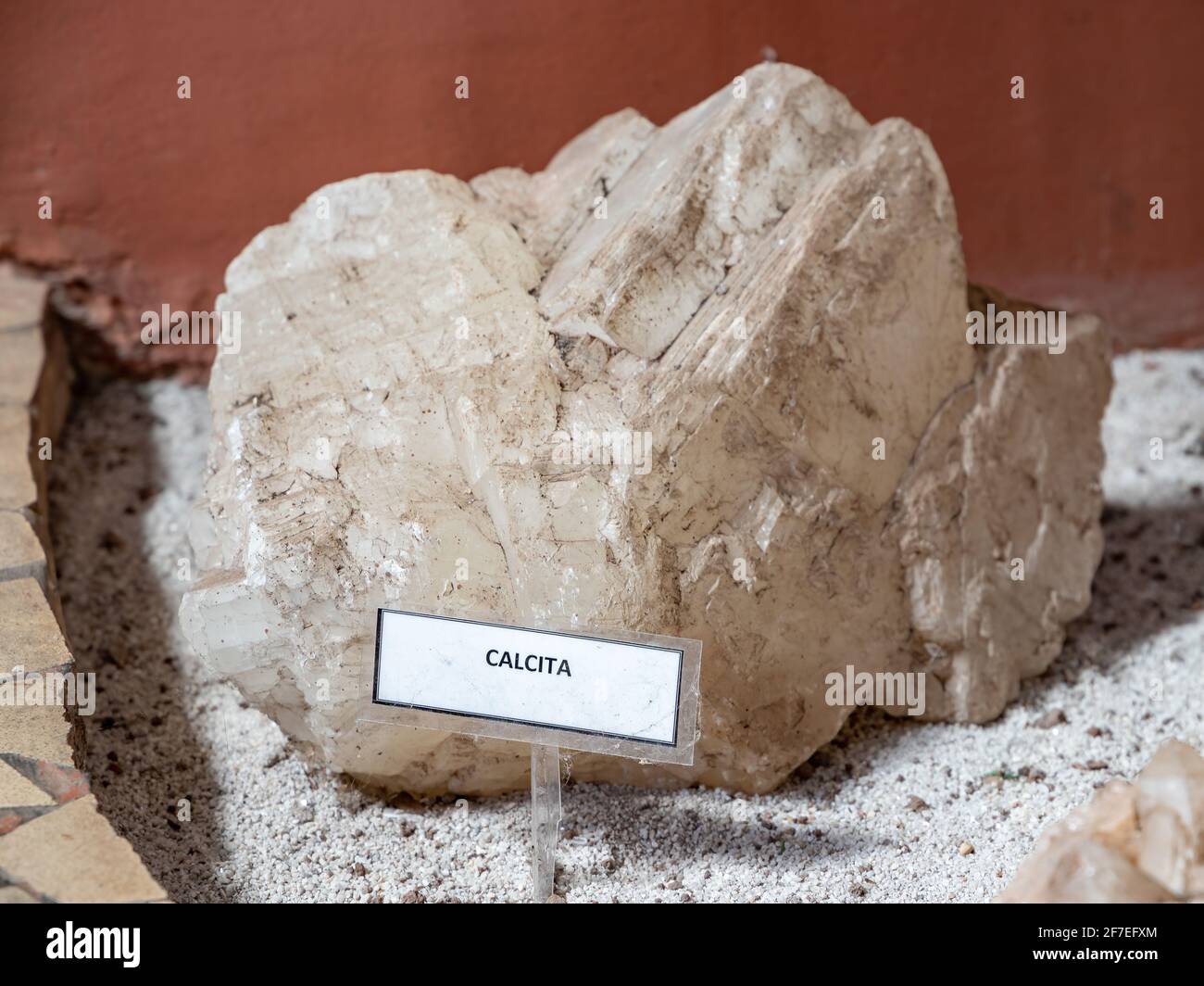 Mineral calcite calcium carbonate hi-res stock photography and images ...