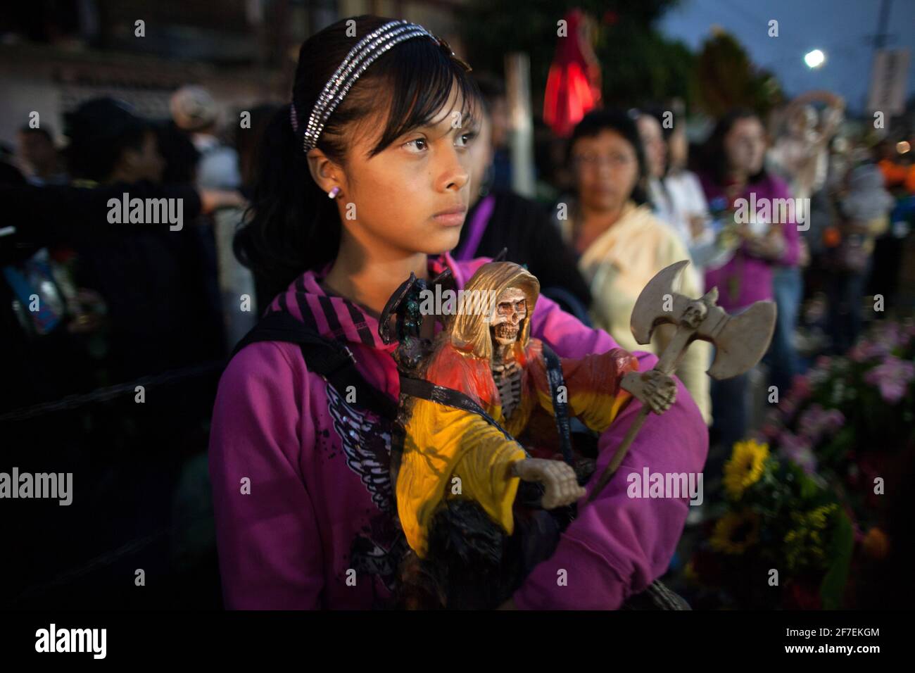 Catholic veneration of the dead hi-res stock photography and images - Alamy