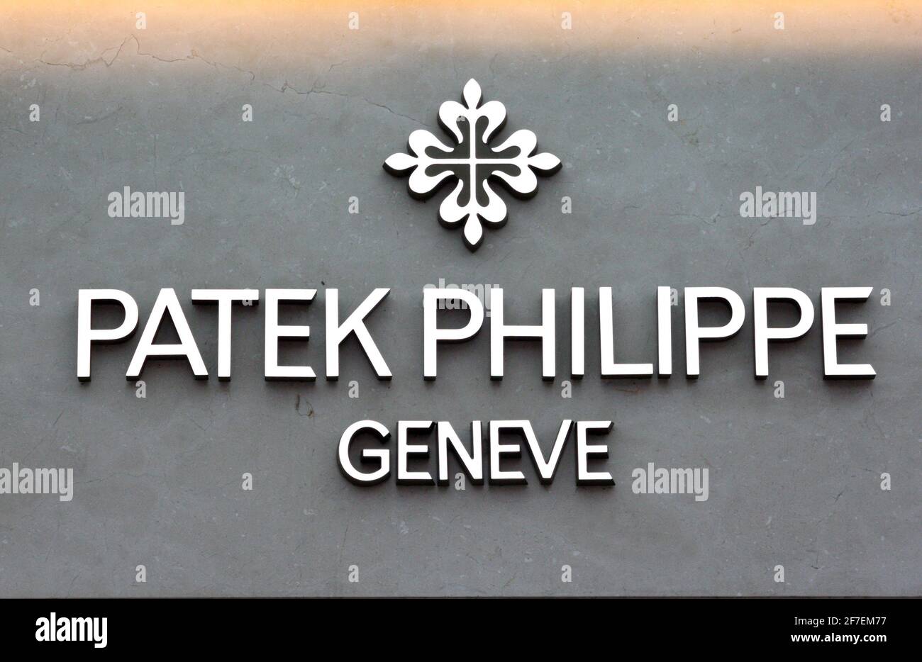 Patek philippe logo hi-res stock photography and images - Alamy