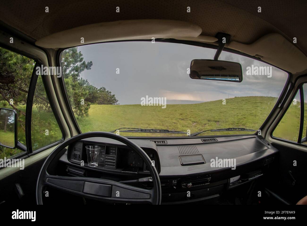 Driver perspective hi-res stock photography and images - Alamy