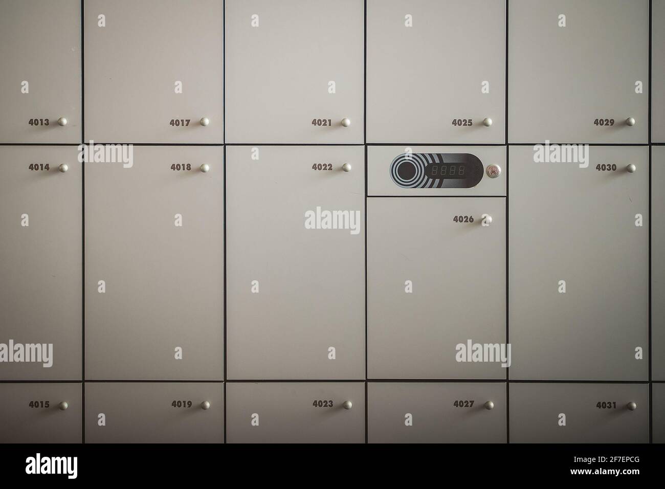Rfid lock hi-res stock photography and images - Alamy