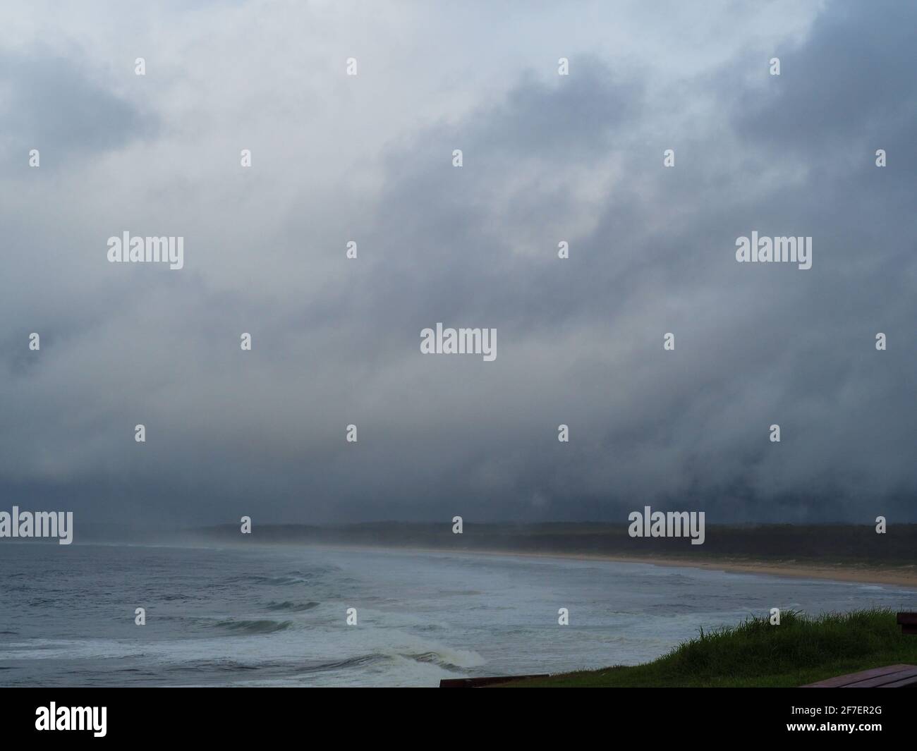 Rain falling on ocean waves hi-res stock photography and images - Alamy