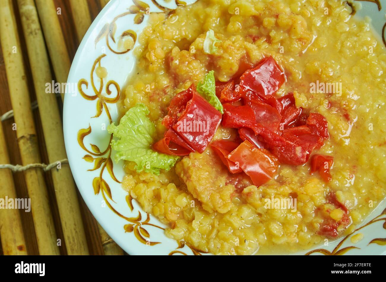 Indian green leaves dal curry hi-res stock photography and images - Alamy