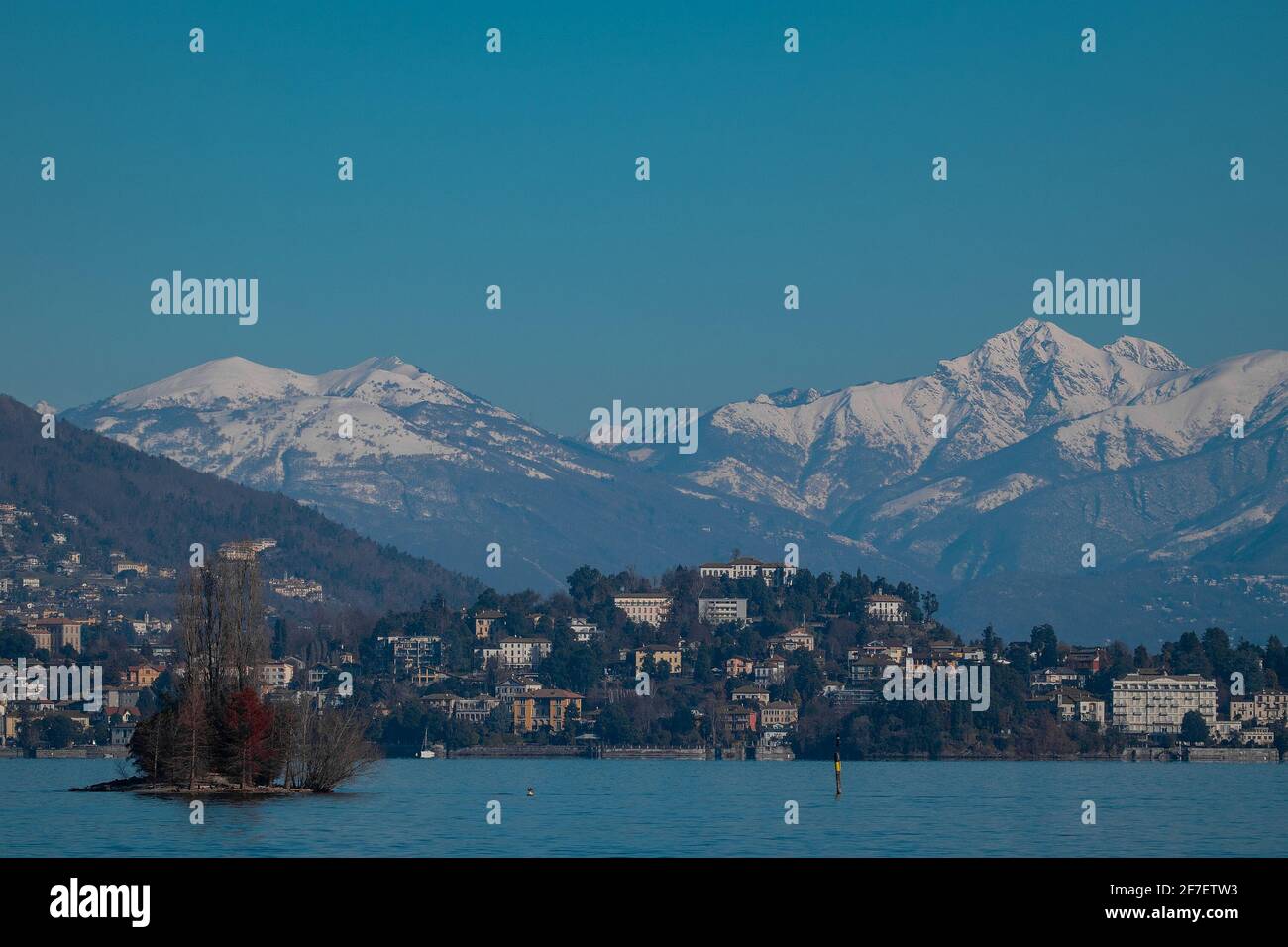 Pallanza view hi-res stock photography and images - Alamy
