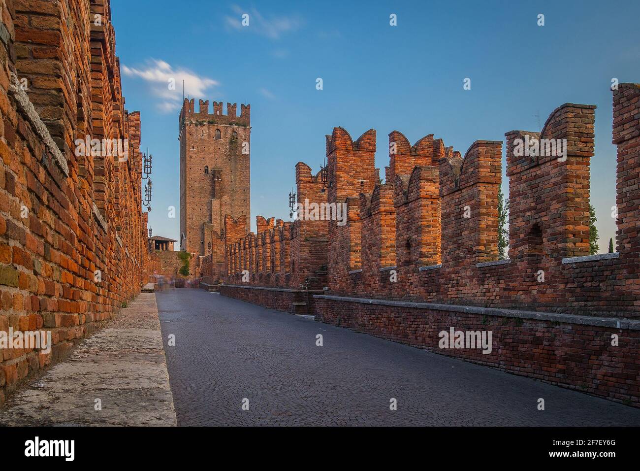 Beautiful brick wall hi-res stock photography and images - Alamy