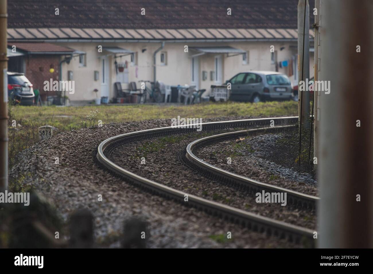 Sharp curve hi-res stock photography and images - Alamy