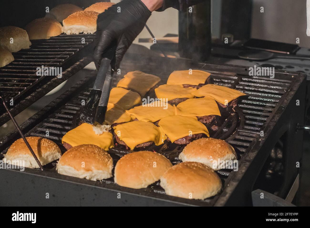 Grille cheese hi-res stock photography and images - Alamy