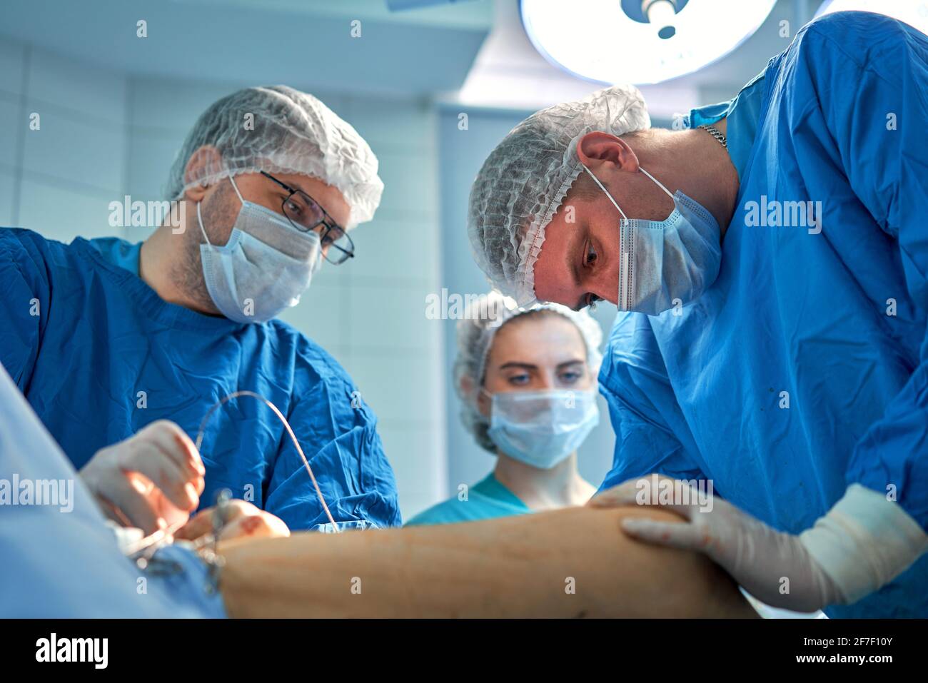 doctors work hard in the operating room Stock Photo - Alamy
