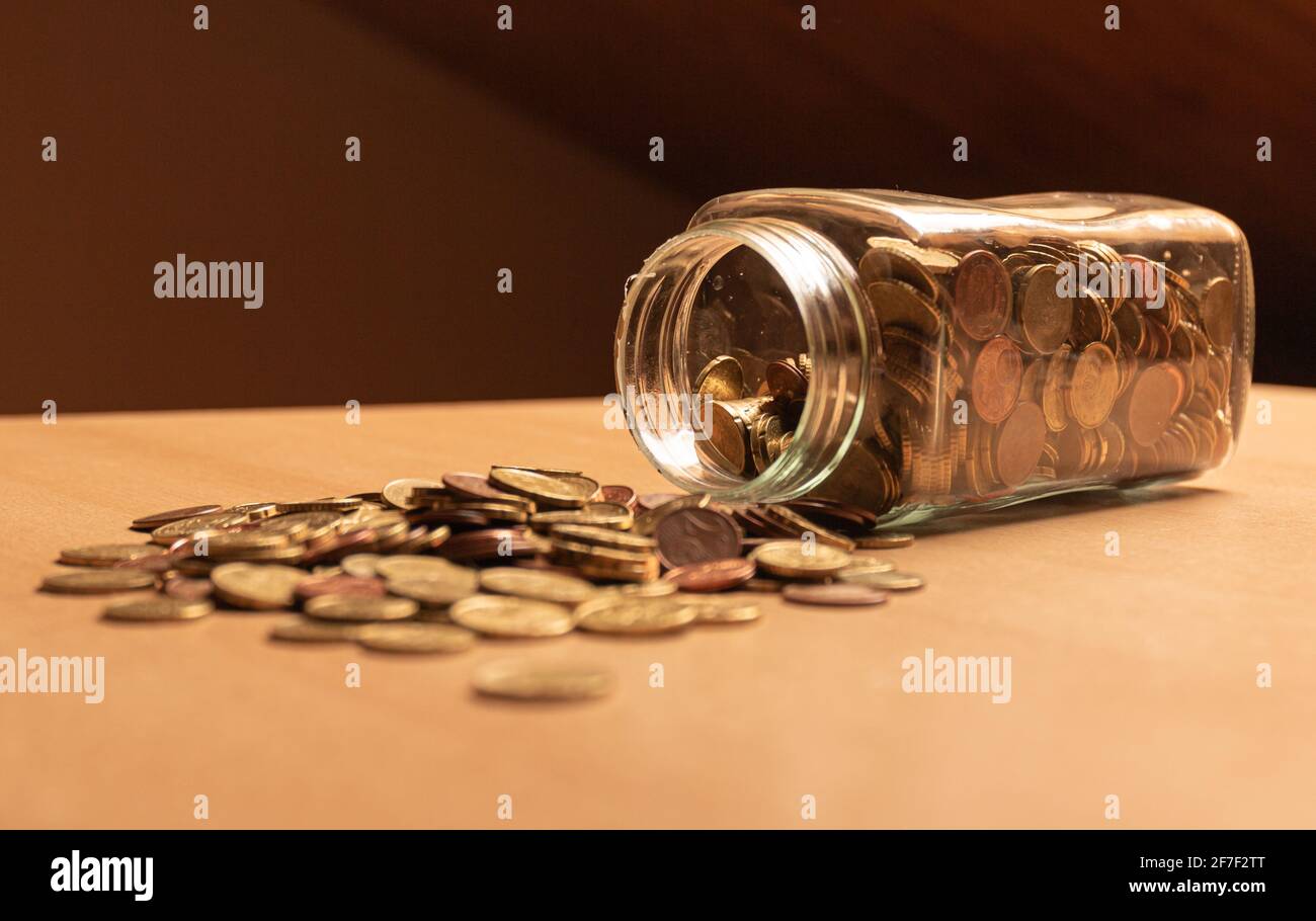 Empty money jar hi-res stock photography and images - Alamy