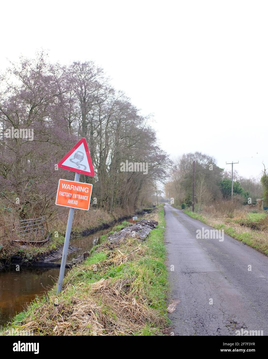 Glastonbury road sign hi-res stock photography and images - Alamy