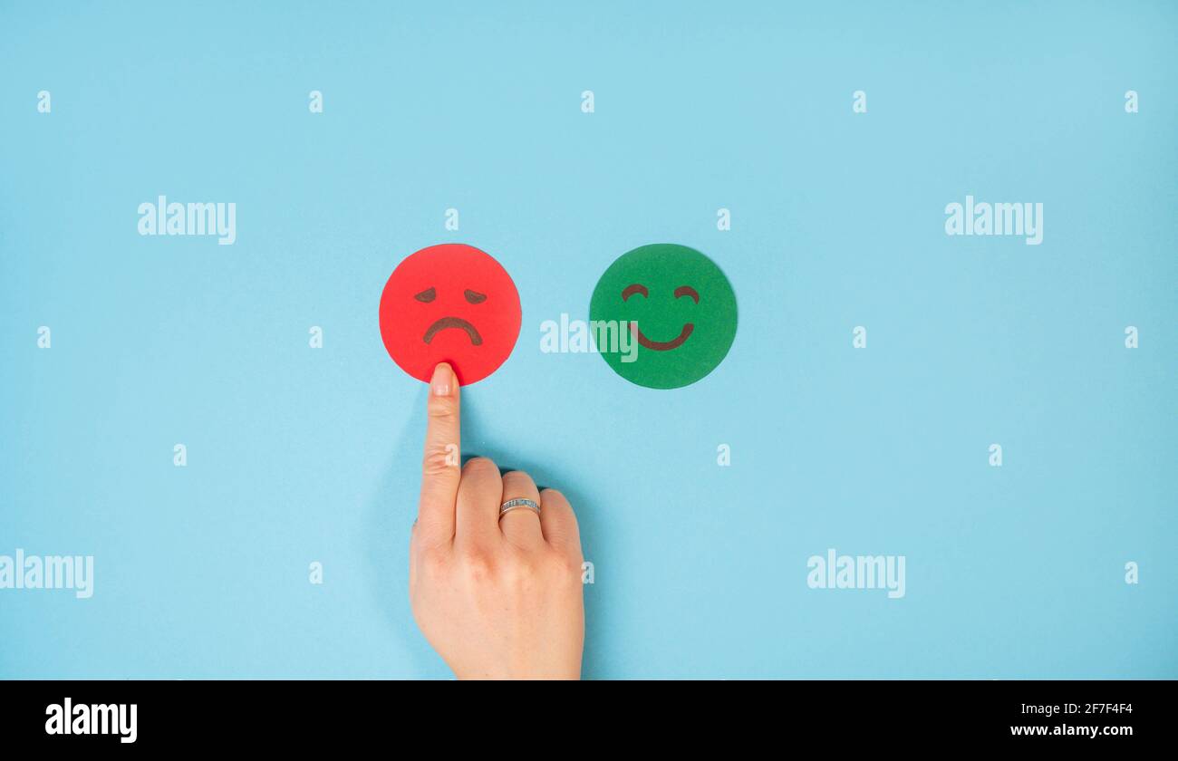 Negative customer experience, customer review concept. Customer service ...