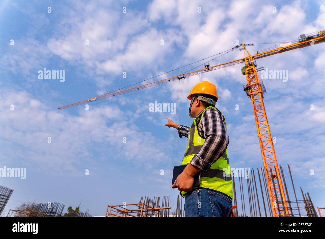 Technician control building hi-res stock photography and images - Alamy