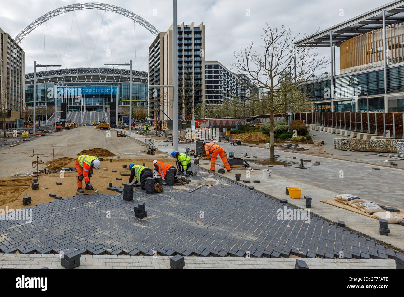 Wembley stadium construction hi-res stock photography and images - Alamy