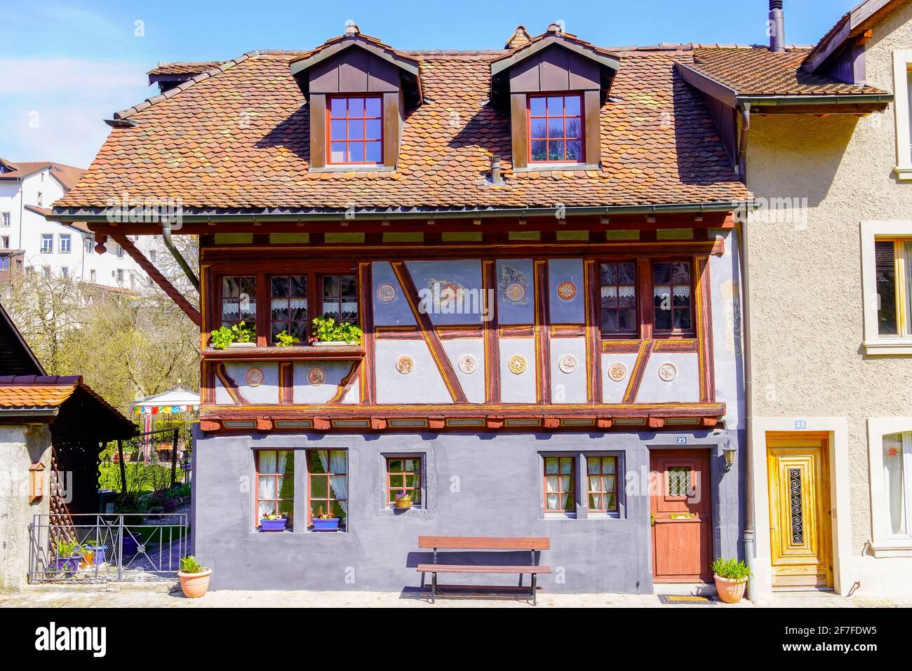 Swiss style house hi-res stock photography and images - Alamy