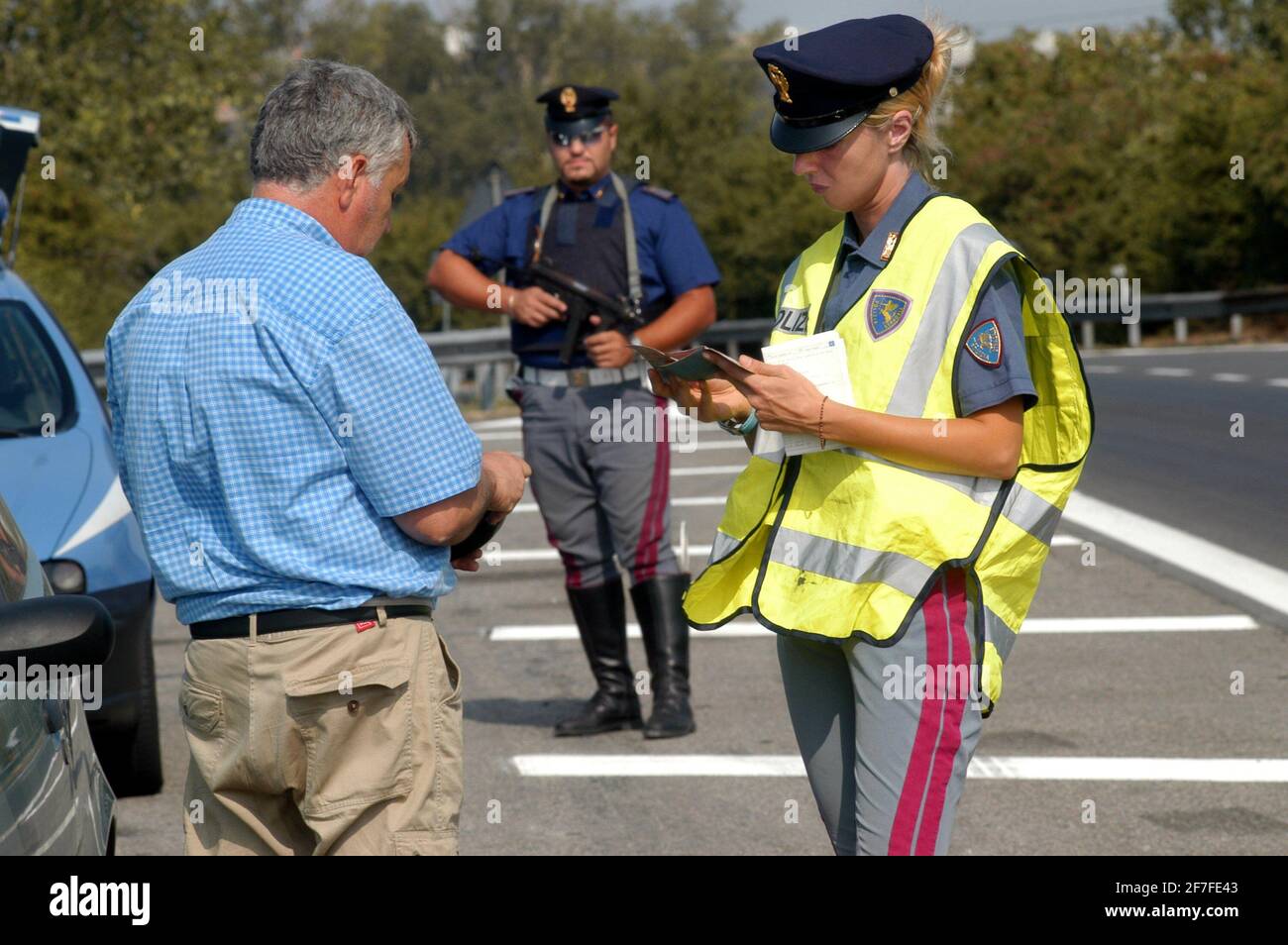 Italy Police Female High Resolution Stock Photography and Images - Alamy