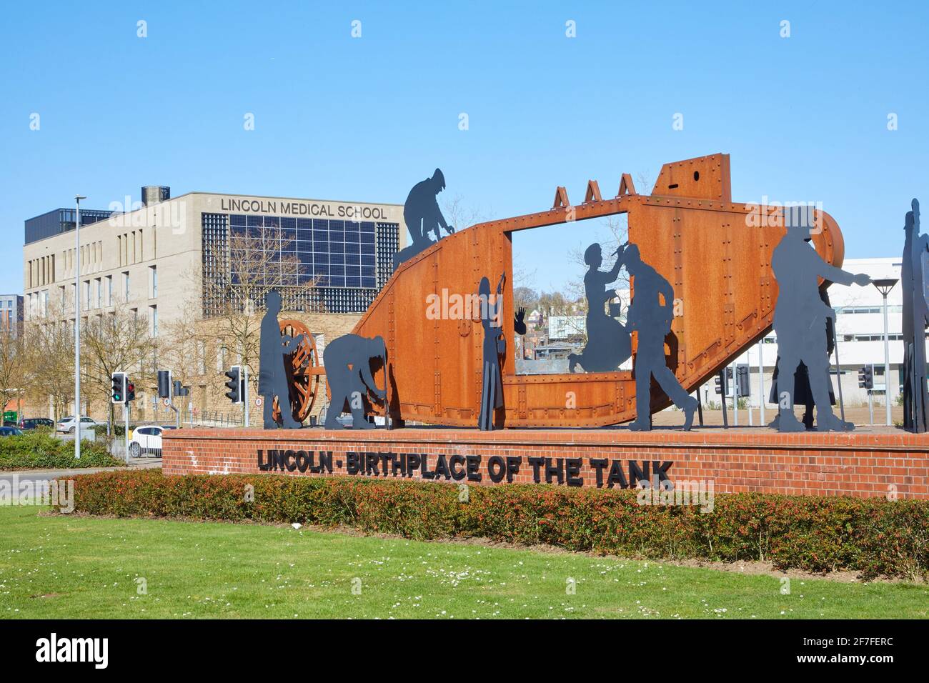Lincoln Tank Memorial, Tritton Road Roundabout, Lincoln, Lincolnshire ...