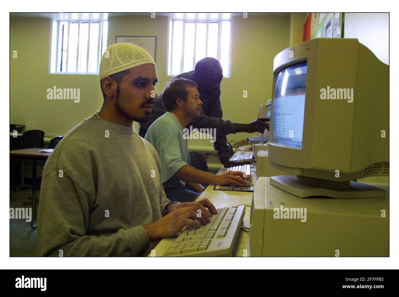 Prisoners learning basic skills in Wormwood Scrubs prison. west ...