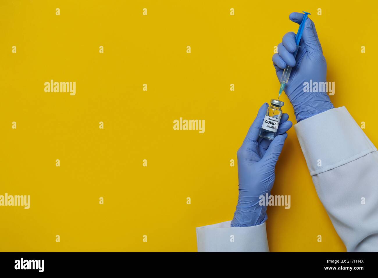 Vaccine research science book hi-res stock photography and images - Alamy