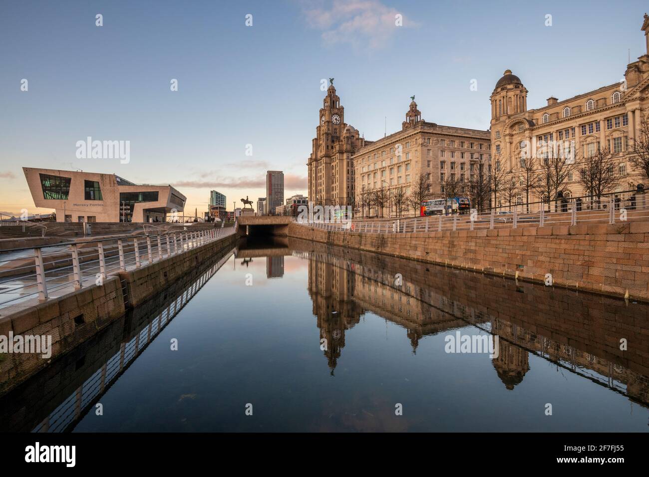 Liverpool waterfront unesco hi-res stock photography and images - Alamy