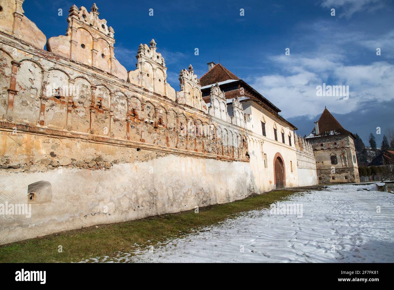 Renaissance fortified castle hi-res stock photography and images - Alamy