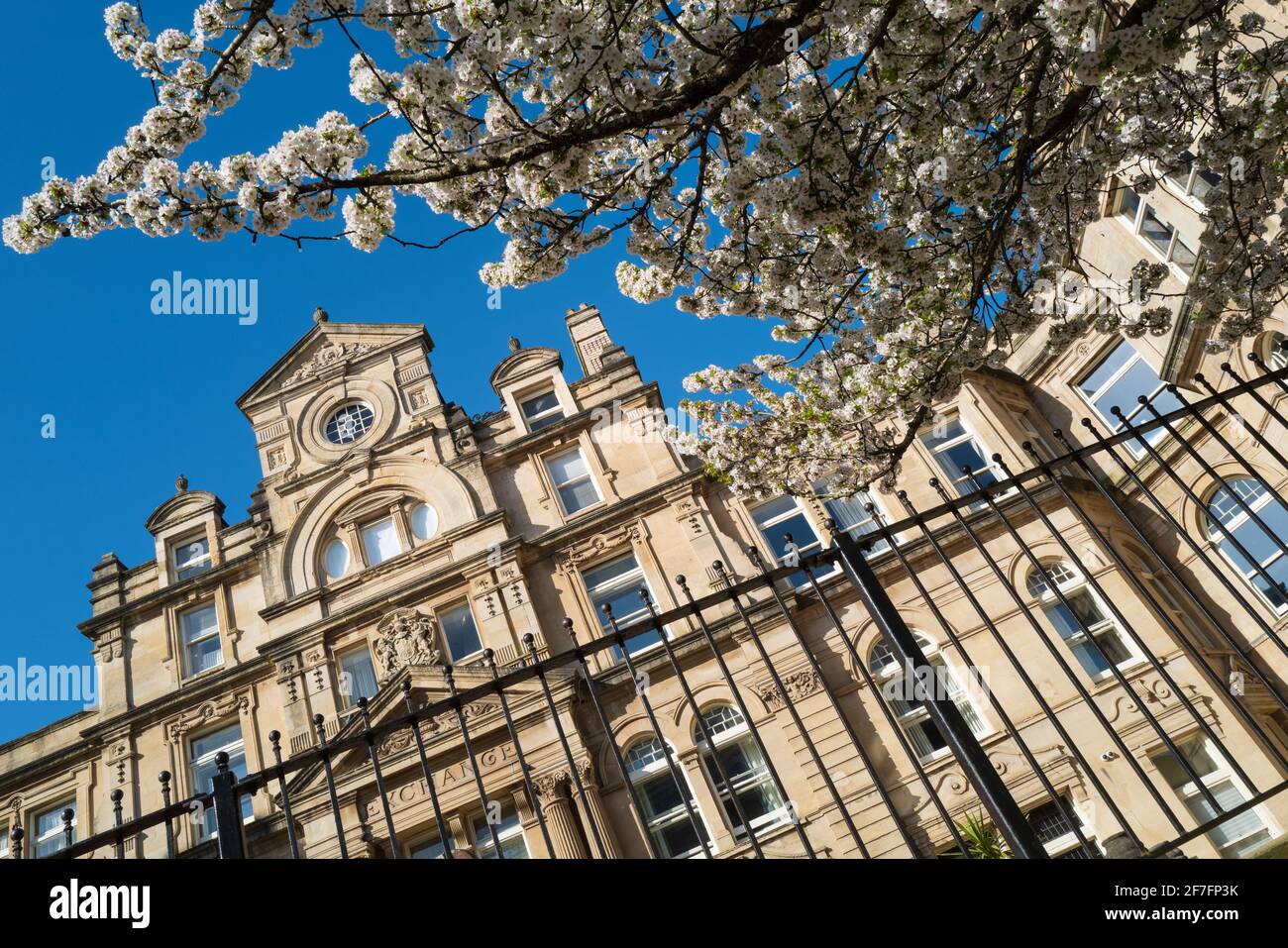 Exchange buildings cardiff hi-res stock photography and images - Alamy