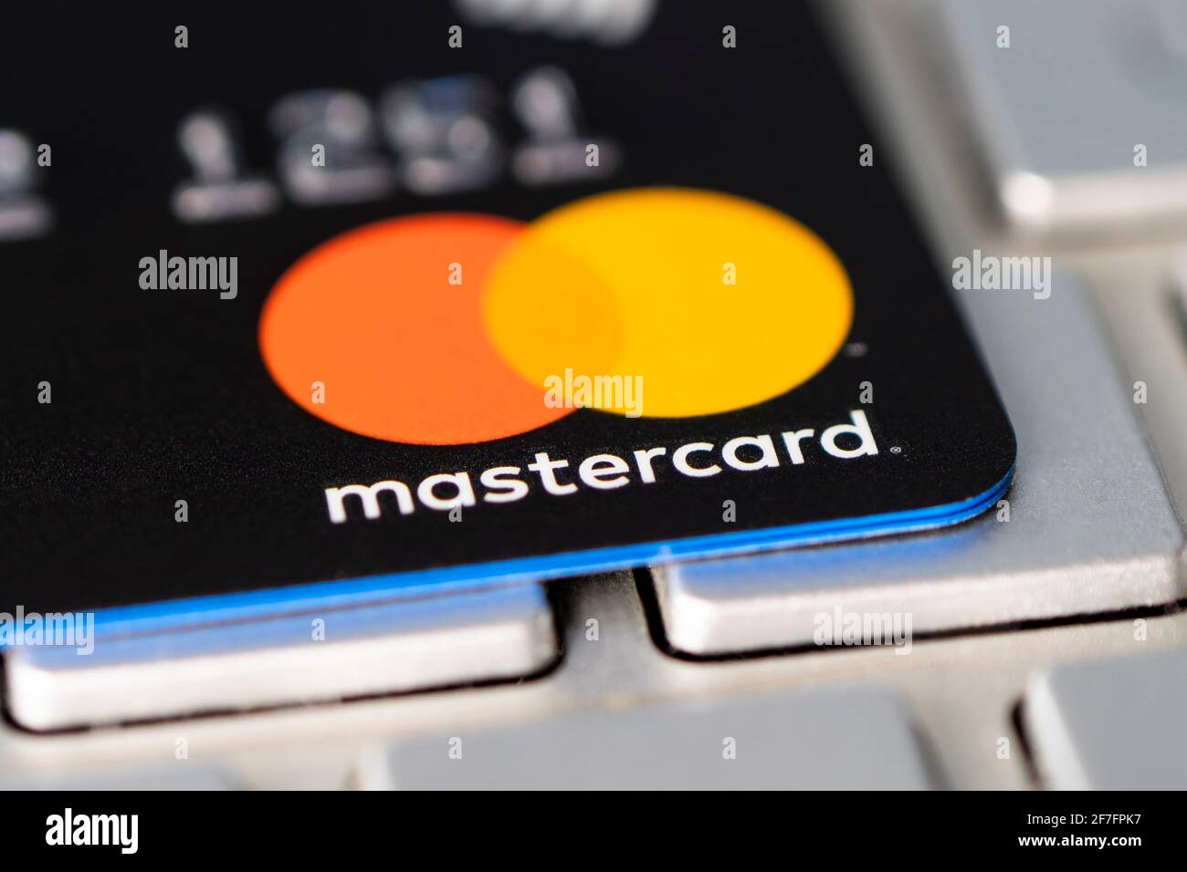 Mastercard logo on card hi-res stock photography and images - Alamy